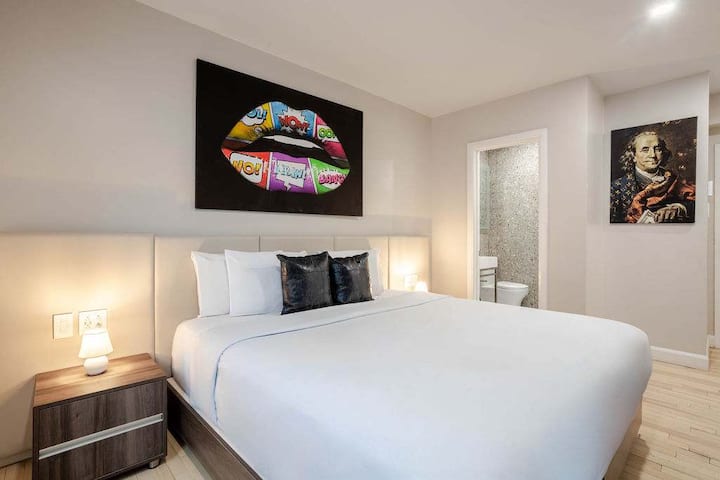 Loft King – Central Montreal - Montreal