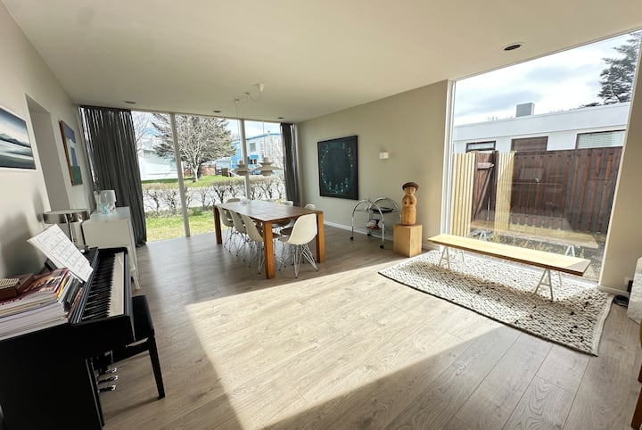 Modern Family Friendly House In Reykjavik - Birta - Islande
