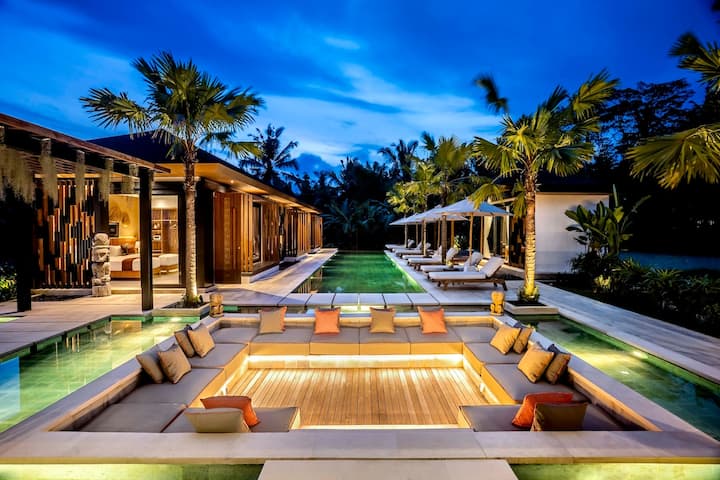 Villa Senja : 5 Br W/ Yoga Shala & Ricefields View - Ubud