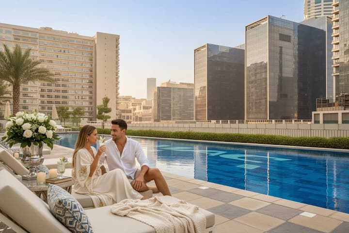 Keyrock Living | Chic Reva 1br With Pool Access - Dubai