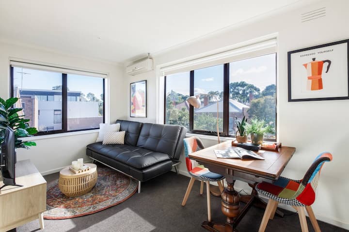 Travancore Nest—sunlit City Base Near Parks & Cbd - Kensington