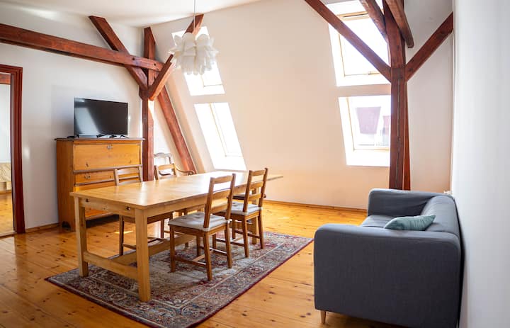 Retro Wooden Touch Apartment - Szczecin