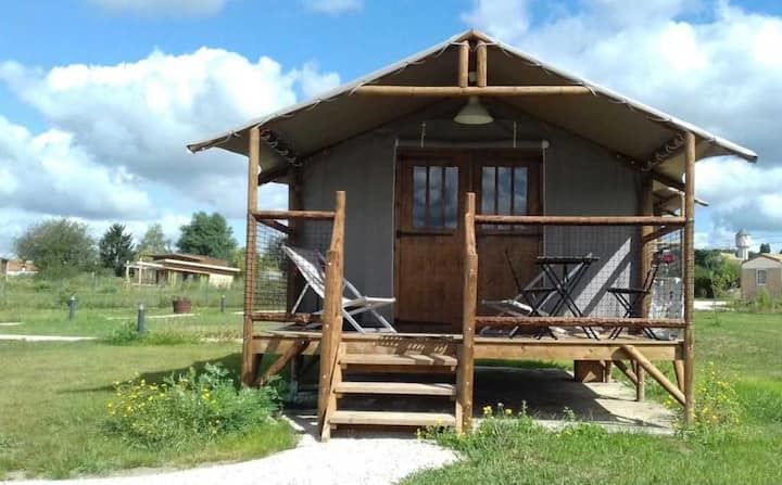 Zecamping 3* Tente 16m² Piscine - Château de Chambord
