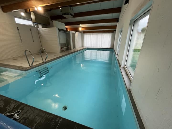 Gîte Avec Piscine Intérieure à Purnode - - Yvoir