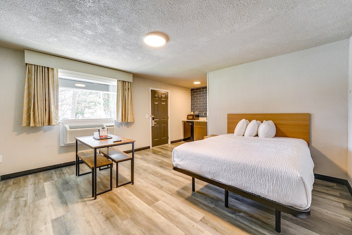 1 Mi To Lake Huron Beaches: Quiet Studio Apartment - Sarnia