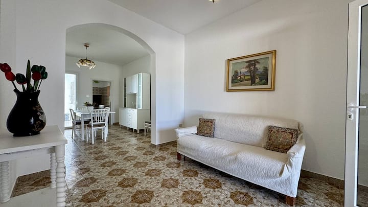 Villetta Marilena – Sleeps 7 – Torre Suda - Apulia
