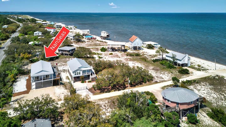 Unwind In Style At Nanseas - Alligator Point, FL