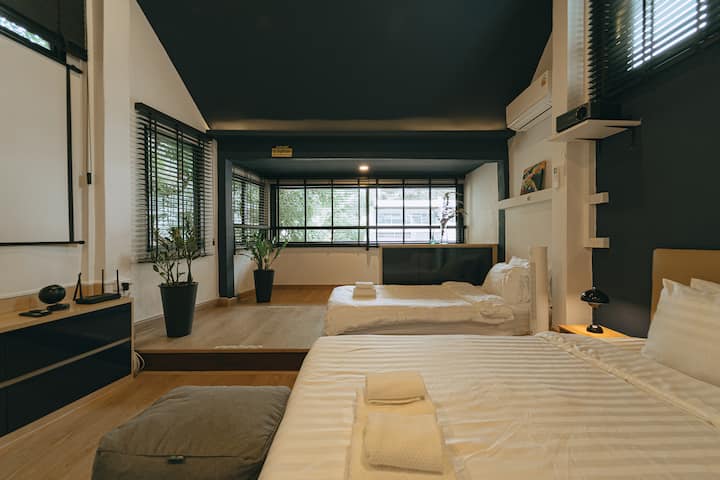 Haus 924 | Design Sanctuary In Ekkamai—thonglor - Bangkok