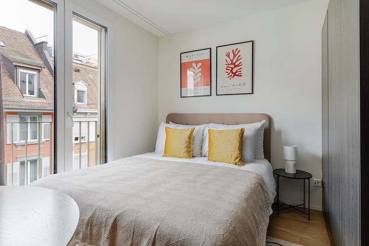 Blueground | Wiedikon, Elevator, Nr Museums & Mall - Zürich