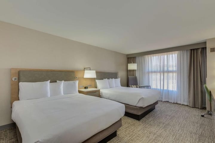 2 Relaxing Units In Chandler Near Aquatic Center - Chandler, AZ