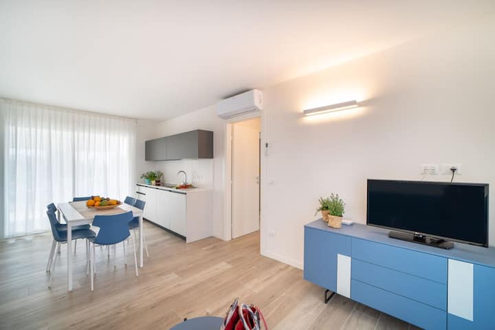 Appartement Avec Vue Panoramique Sur La Mer Dans U - Lignano Sabbiadoro