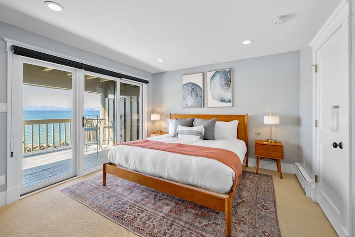 2br Lakefront Tahoe Condo W/ 2 Balconies - North Lake Tahoe, CA