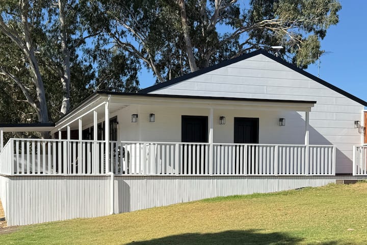 Dawson's Retreat - McLaren Vale