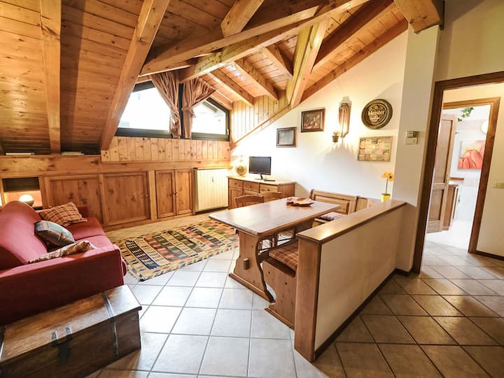 Deliziosa Mansarda By Interhome - Ponte di Legno