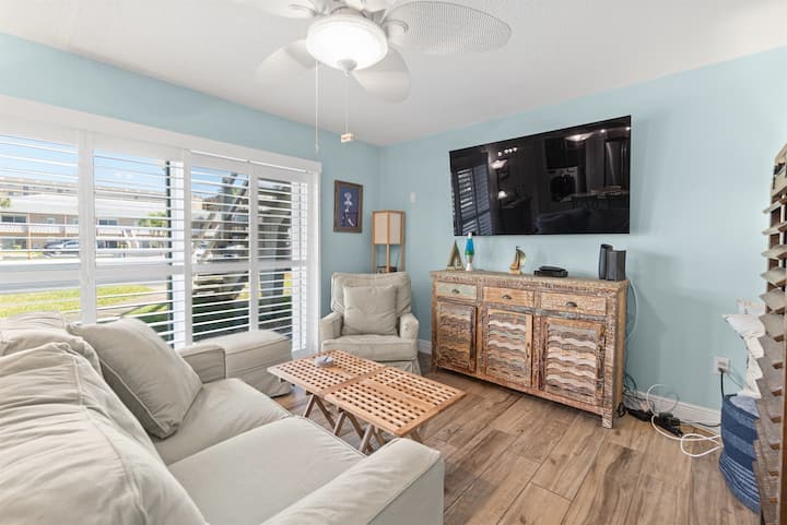 Oceanfront Complex | Heated Pool/tennis | Grnd Fl - Cocoa Beach, FL
