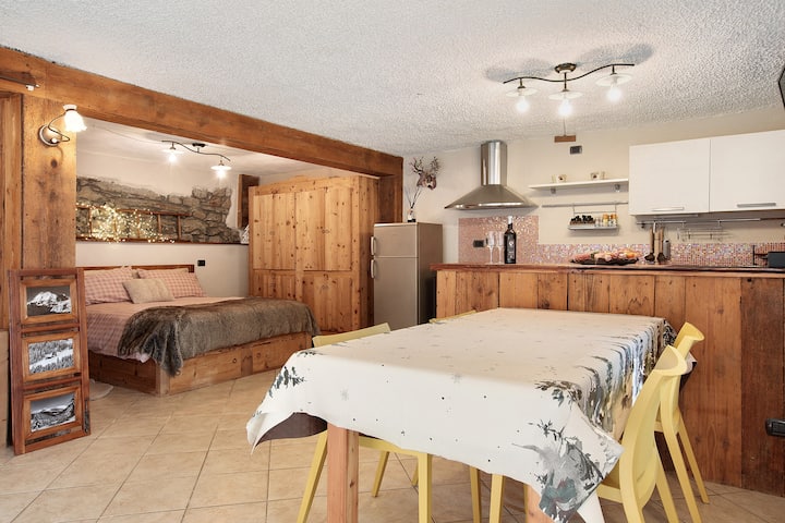 La Maison De Karen The Deer House - Aosta