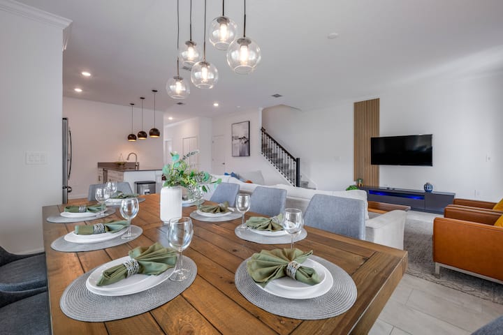 Sl4359 - Orlando Vacation Rental | 5br Storey Lake - Kissimmee, FL