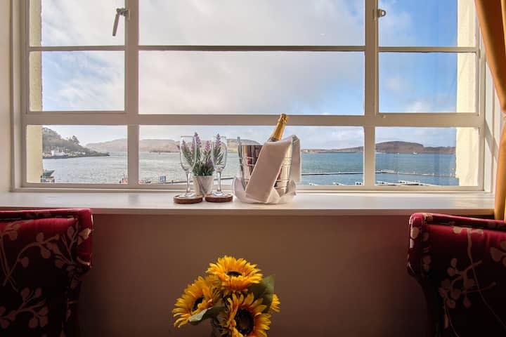 Charming Stay Near Mccaig's Tower - Killin