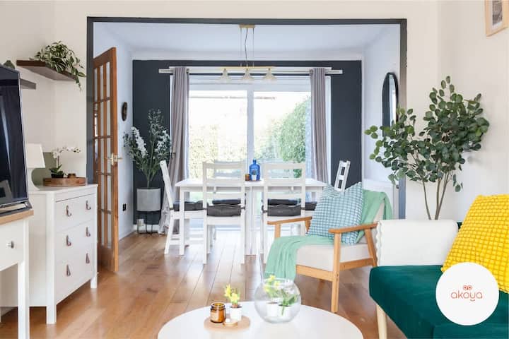 Warm And Radiant 4bed Home – Near City & Airport - Knutsford