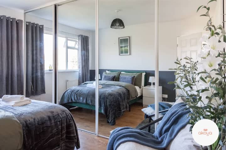 Warm And Radiant 4bed Home – Near City & Airport - Knutsford