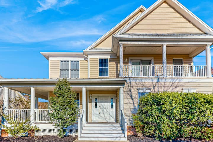 5br Bethany Lakes | Pool | Fireplace - Bethany Beach, DE