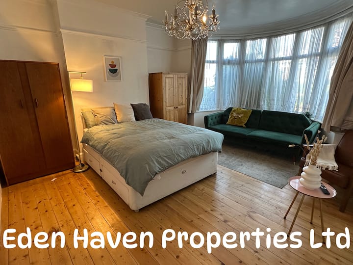 4bedroom In London With Parking And Spacious Rooms - Watford