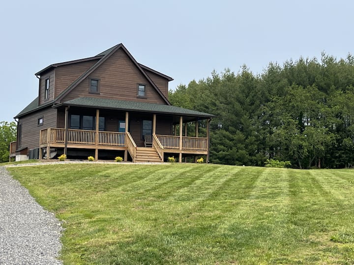 New!  Alum Ridge Retreat By Bmg - Floyd, VA