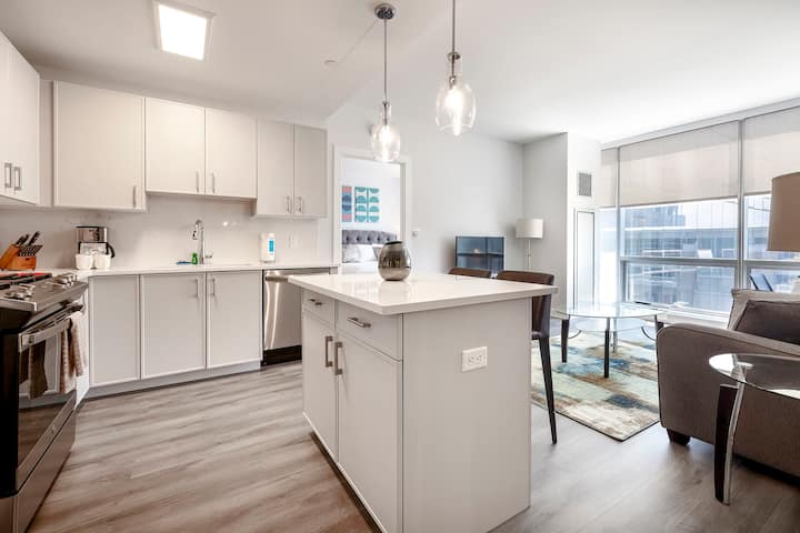 Luxury Apt With Gym Pool-asw-11g - Stamford, CT