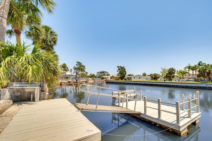 Direct Gulf Access: Hernando Beach Escape! - Weeki Wachee, FL