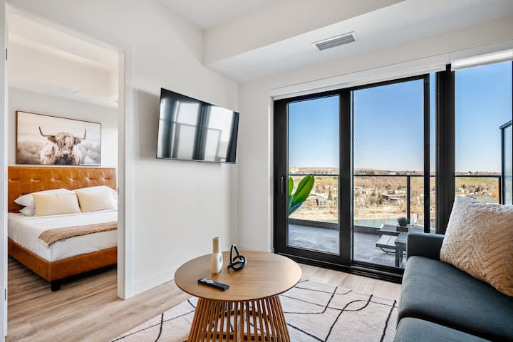 Western Dreams W River Views, 2br, Gym, Ac - Calgary