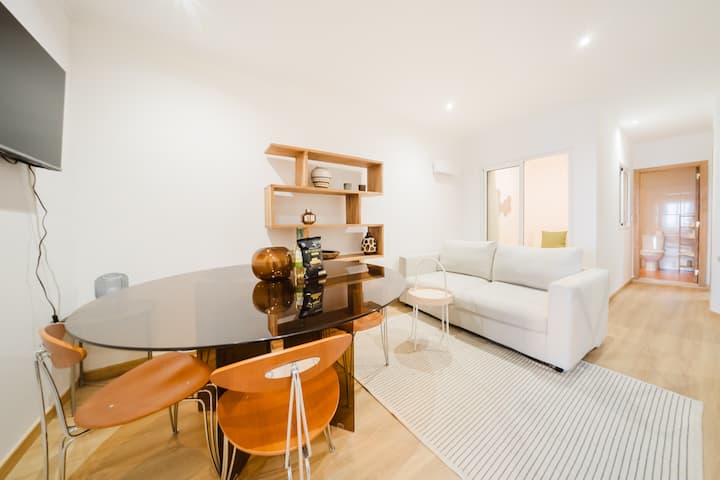 Modern 4+1br With Art & Tagus River Views - Seixal