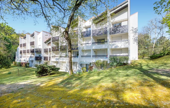Amazing Apartment In Saint-georges-de-didon - Royan