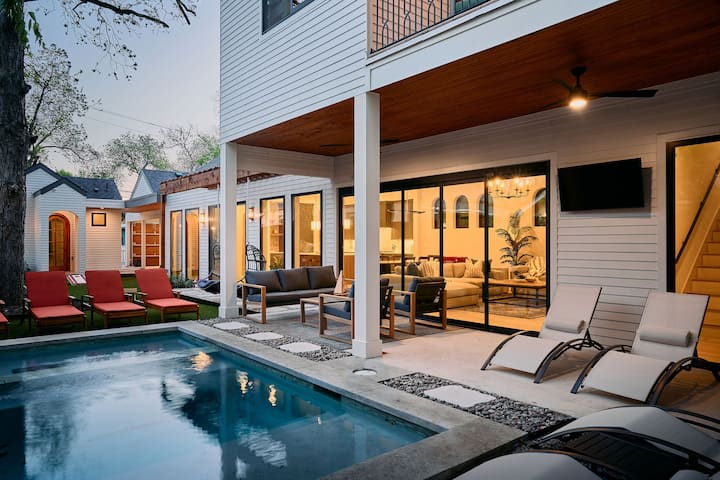 Casa De Prado | Pool  Hot Tub  10 Min Downtown - Austin, TX