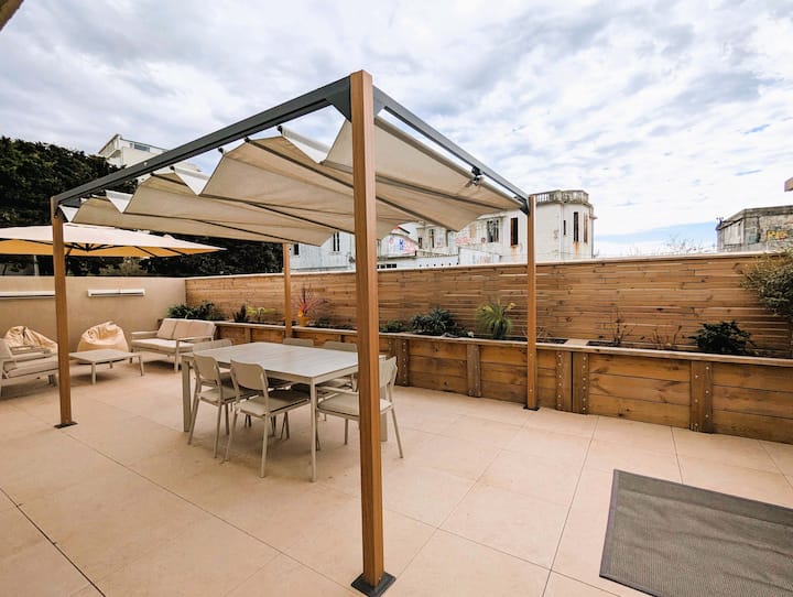 Penthouse Avec Grande Terrasse, à 2 Pas Des Plages - トゥーロン