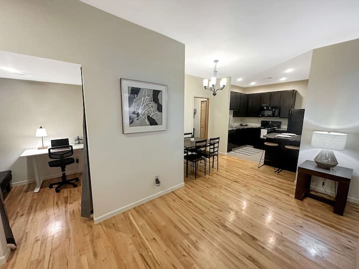 River City Apartment With Office/flex Space - La Crosse, WI