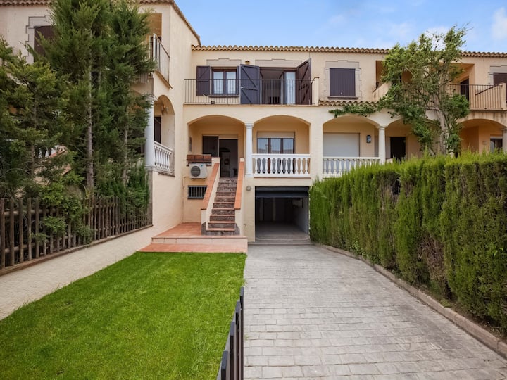 Belle Maison à Sant Pere Del Pecador - Empuriabrava