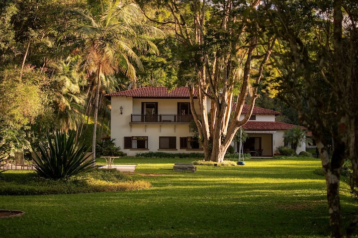 Casas Serranas 9 Qtos, Ideal Para Grupos E Eventos - Teresópolis