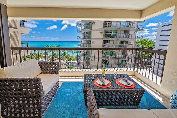 Ocean-beach Vacation Condo At Waikiki Beach Tower - Honolulu, HI