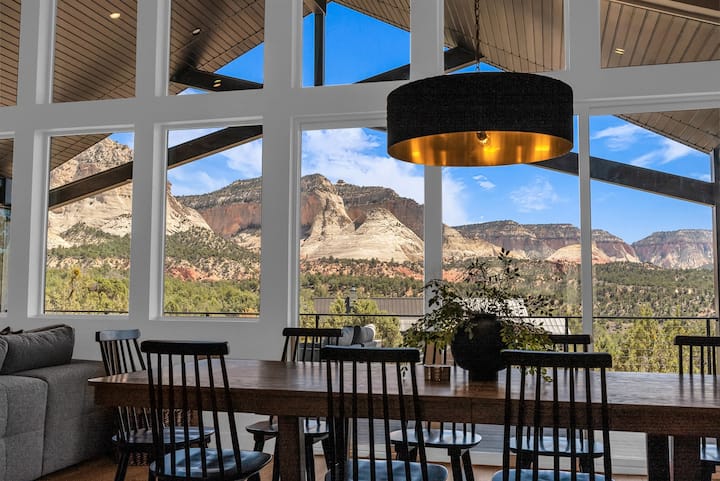 High Desert Home | Modern Luxury Near Zion Np - Orderville, UT