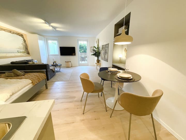 Zentral Mit üBerdachter Terrasse - Straubing