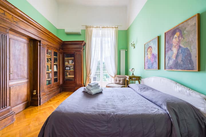Cavour Art And Museum Flat By Napoliapartments - Naples
