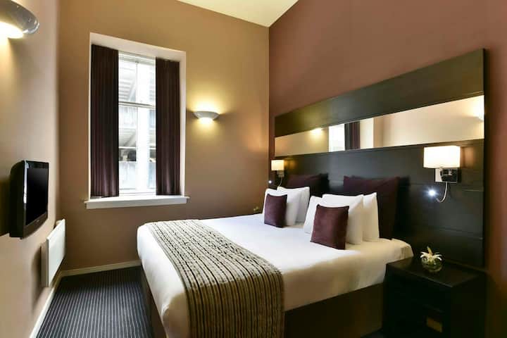 2br Deluxe Apartment By Fraser Suites Glasgow - Glasgow