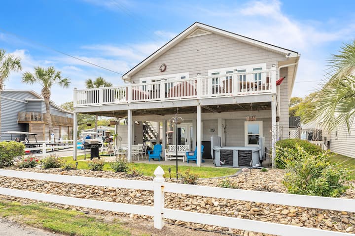 New! Coastal Camelot - Walk To Surfside Beach - Surfside Beach, SC