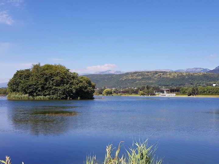 Serenity Escape W/outdoor Adventure & Lake Divonne - Nyon