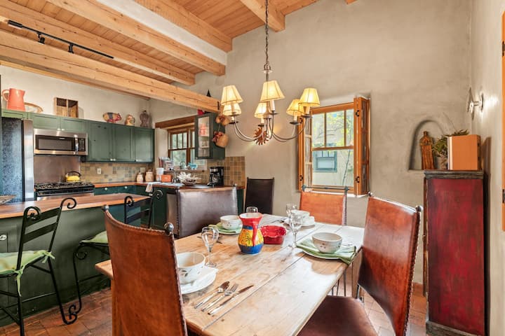 Live Like A Local | Stroll To Plaza | Patio - Santa Fe
