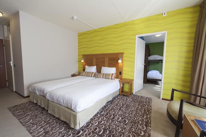 Family Getaway! Pool, Near De Borkeld Nature Area! - Almelo