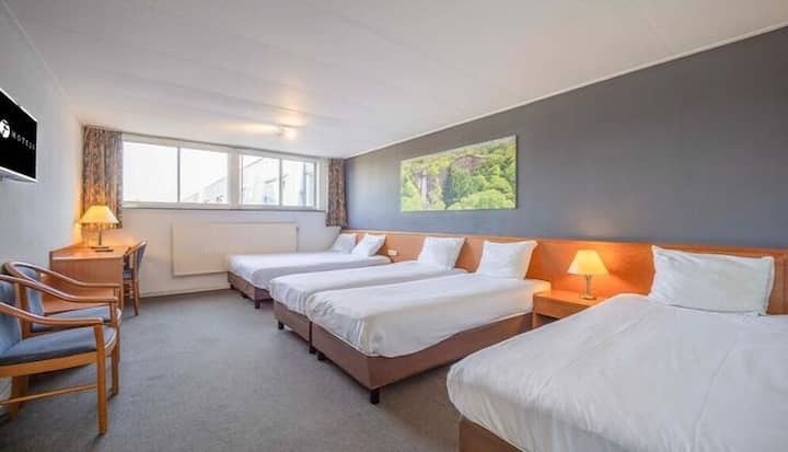 Chic Family Rooms - Efteling Just A Short Drive - Waalwijk