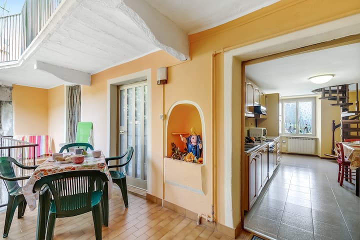 Old Pella 100 Mt To Orta Lake - Happy Rentals - Orta San Giulio