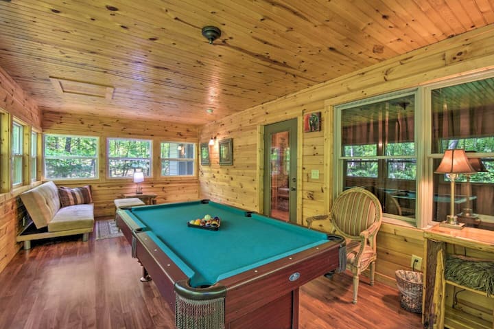 New! Pool Table! Sleeps 8! Close To Helen! - Sautee Nacoochee, GA