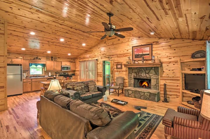 New! Mtn Laurel 6/5! Pool Table & No Service Fees! - Lake Burton, GA